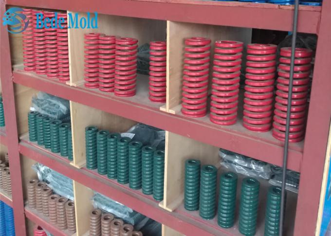 Industrial Compressed TH Injection Mold Spring Heavy Load Green Color ...