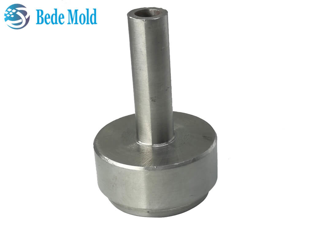 RoHS Mold Sprue Bushing HRC 30 Hardness 50~200mm Length Excellent Wear ...